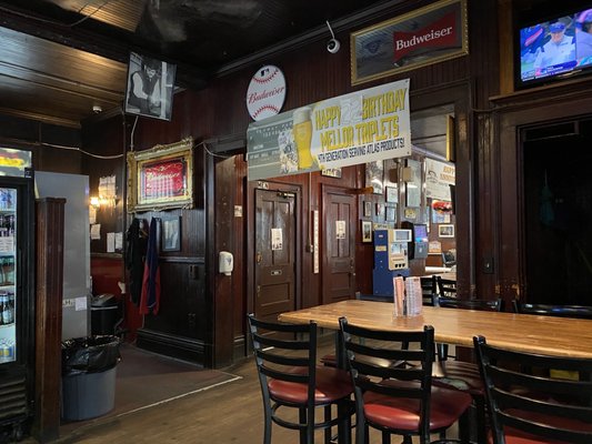 GRAY BARN - Updated December 2025 - 15 Photos - 2 Elm Pl, Whitinsville ...