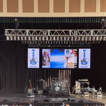 MABLE HOUSE BARNES AMPHITHEATRE - Updated December 2024 - 67 Photos ...