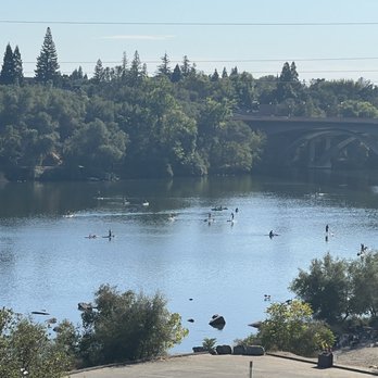 CRAWDADS ON THE LAKE - Updated December 2024 - 249 Photos & 384 Reviews ...