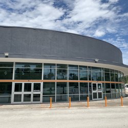 AUTO BOUTIQUE - 194 Photos & 110 Reviews - 10100 Atlantic Blvd ...