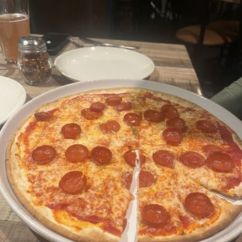 ZIN - UNCOMMON CALIFORNIA ITALIAN - Updated December 2025 - 125 Photos ...