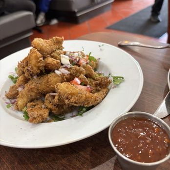 EVEREST CURRY AND MOMO HOUSE - Updated December 2025 - 143 Photos & 79 ...