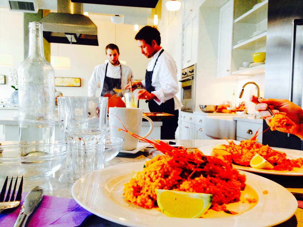 THE LONDON CHEF - Updated January 2026 - 20 Photos - 953 Fort Street ...