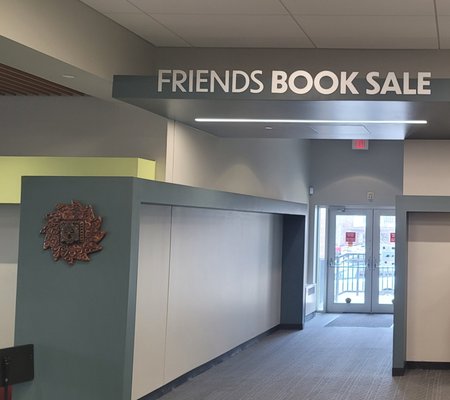 WAUKESHA PUBLIC LIBRARY - Updated November 2025 - 68 Photos - 321 ...