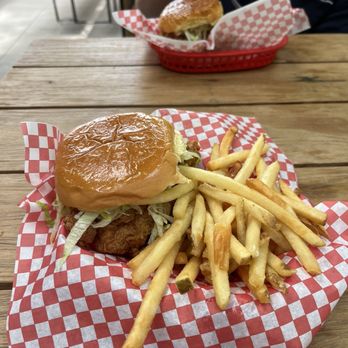 BUTTERBIRD - Updated July 2025 - 148 Photos & 109 Reviews - 1134 Regent ...