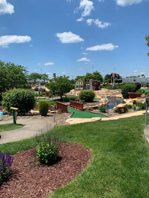 FUN FORE ALL FAMILY FUN PARK - Updated October 2024 - 68 Photos & 56 ...