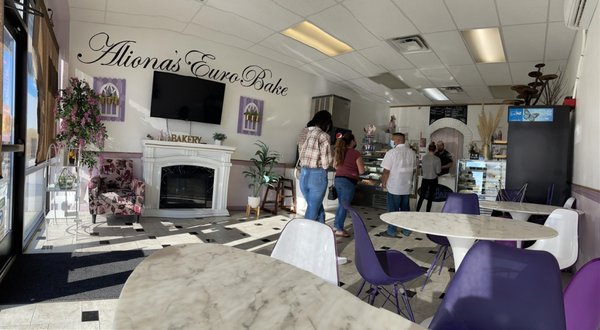 ALIONA’S €URO-BAKE - 117 Photos & 77 Reviews - Bakeries - 4525 Rd 68 ...