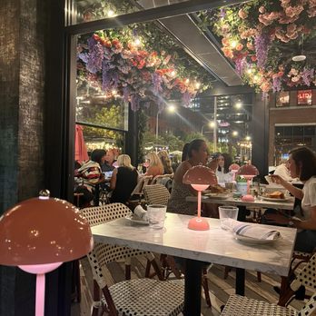 BAR LA RUE - Updated January 2025 - 173 Photos & 89 Reviews - 820 W ...