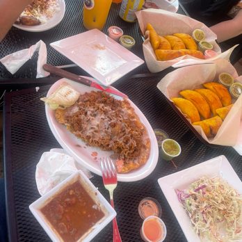 AREPA GEORGE - Updated August 2024 - 228 Photos & 184 Reviews - 1552 N ...