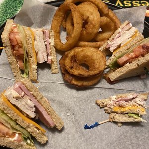 GNARLY GAR MARINA AND BAR - 482 Cove Dr, Satsuma, Florida - Dive Bars ...