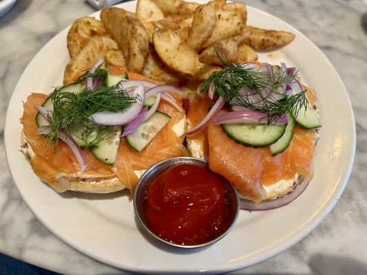 THE FORTUNATE FOX - Updated January 2026 - 102 Photos & 55 Reviews ...