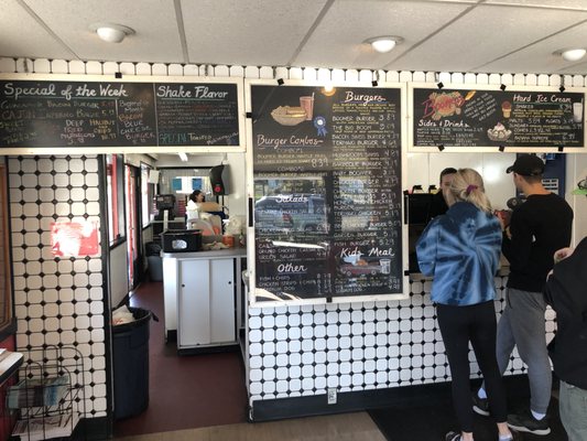 BOOMER’S DRIVE IN - 250 Photos & 484 Reviews - 310 N Samish Way ...