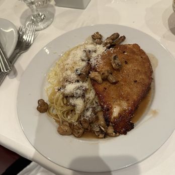 ASSAGGIO RISTORANTE ITALIANO - Updated September 2024 - 2011 Photos ...