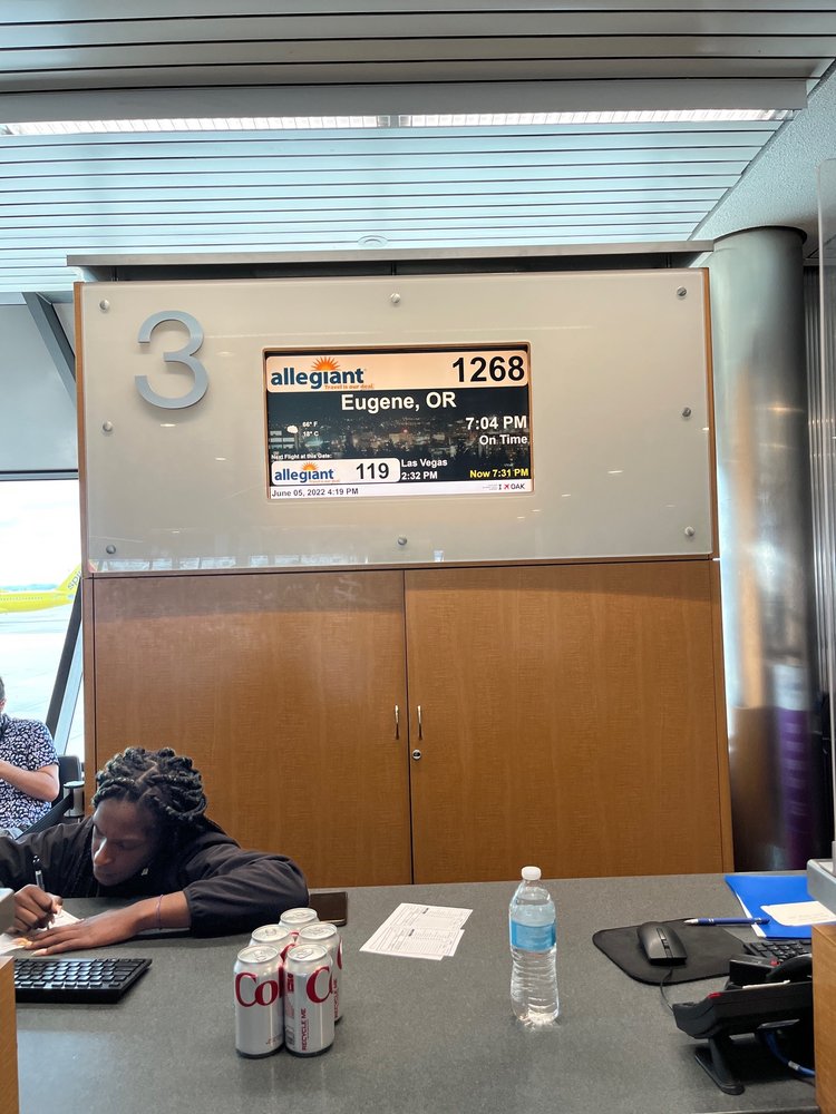 ALLEGIANT AIR - Updated December 2025 - 35 Photos & 338 Reviews - 1 ...