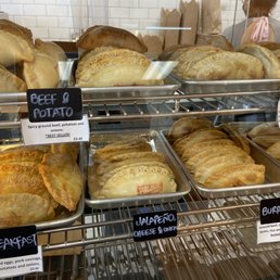 OBRA HANDBAKERY - Updated April 2025 - 2009 Photos & 1072 Reviews ...