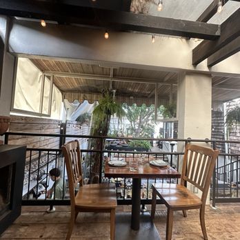 FIA RESTAURANT - Updated August 2024 - 1970 Photos & 852 Reviews - 2454 ...