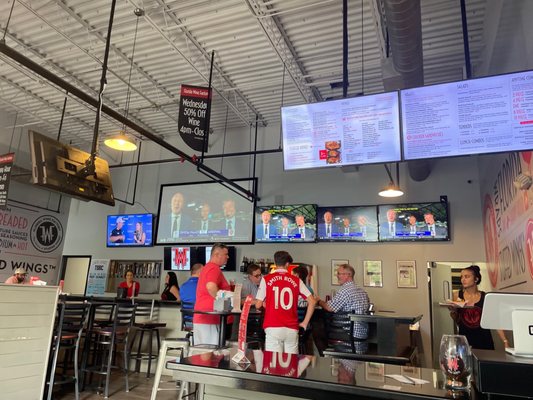 FLORIDA WING FACTORY - Updated May 2026 - 66 Photos & 115 Reviews ...