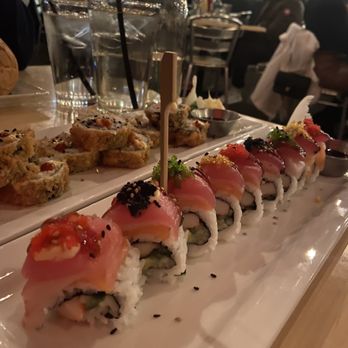 THE COWFISH SUSHI BURGER BAR - 2347 Photos & 1951 Reviews - 4208 Six ...