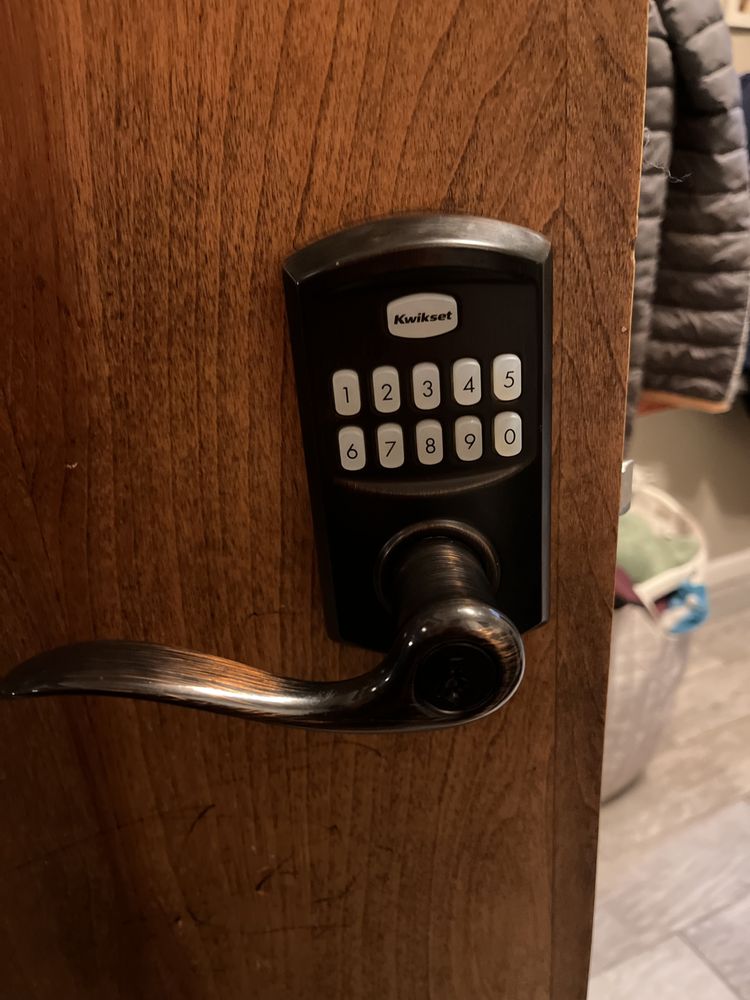LOCKSMITH AROUND THE CLOCK - Updated December 2025 - 76 Photos & 21 ...