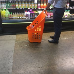 FRESHMART - Carolina Commercial Park, Carolina, Puerto Rico - Grocery ...