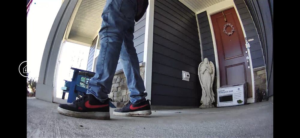 ROADIE - Updated March 2025 - 52 Photos & 254 Reviews - 3565 Piedmont ...