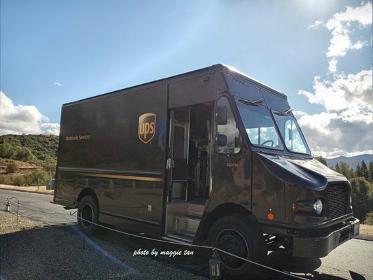 UPS CUSTOMER CENTER - Updated October 2025 - 95 Photos & 649 Reviews ...