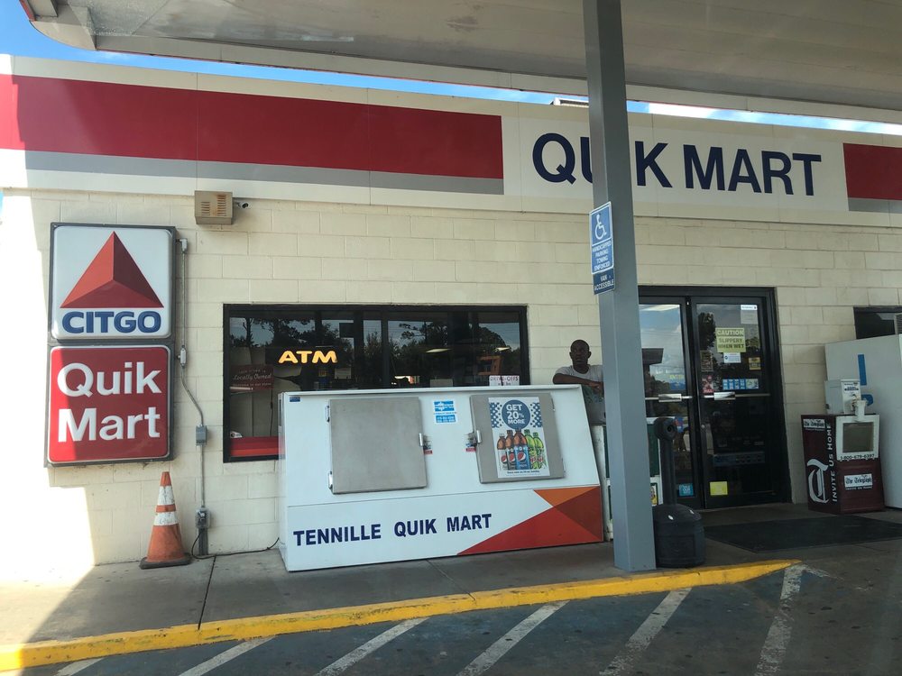 QUIK MART - 405 Ga Hwy 15 S, Tennille, Georgia - Convenience Stores ...