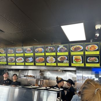 ZET’S RESTAURANT - Updated July 2025 - 487 Photos & 493 Reviews - 6445 ...