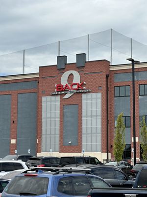 BACK 9 GOLF & ENTERTAINMENT - 173 Photos & 60 Reviews - 1415 Drover St ...