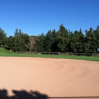 MONTROSE COMMUNITY PARK - Updated December 2025 - 108 Photos & 33 ...