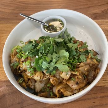 KIN KHAO - Updated January 2025 - 6136 Photos & 2566 Reviews - 55 Cyril ...