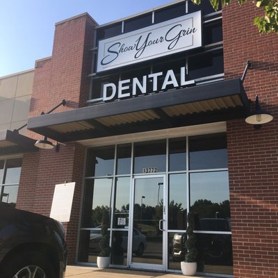 SHOW YOUR GRIN DENTAL - Updated September 2025 - 24 Photos & 28 Reviews ...