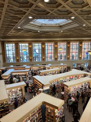 BARNES & NOBLE - Updated August 2025 - 28 Photos & 17 Reviews - 1601 N ...