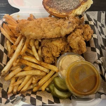 BRD - Updated August 2025 - 292 Photos & 243 Reviews - 301 W 29th St ...