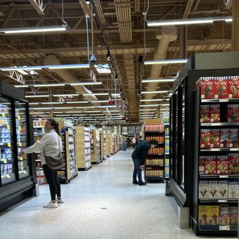 WEGMANS - Updated March 2025 - 169 Photos & 16 Reviews - 3270 Middle ...