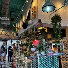 FLORENCE AND THE SPICE BOYS - Updated May 2025 - 222 Photos & 183 ...