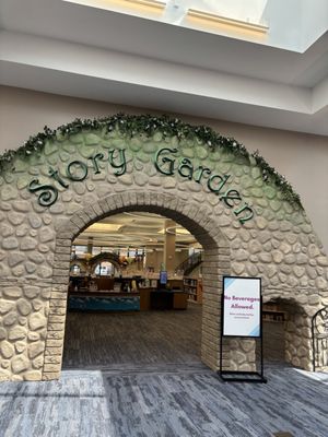 GREECE PUBLIC LIBRARY - Updated October 2025 - 41 Photos & 18 Reviews ...