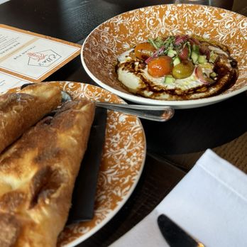 ELLA’S ITALIAN PUB - ELMHURST - Updated December 2025 - 181 Photos & 97 ...