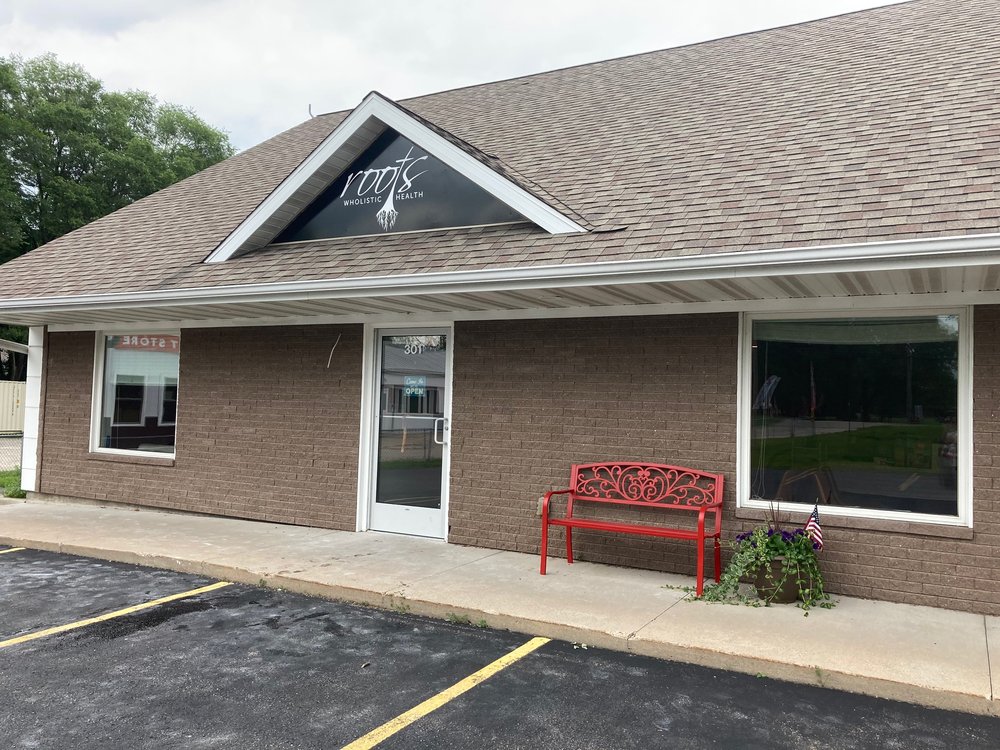 ROOTS WHOLISTIC HEALTH - Updated June 2025 - 10 Photos - 1439 Churchill ...