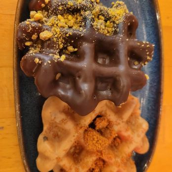 NERO WAFFLES - Updated September 2025 - 1322 Photos & 685 Reviews ...
