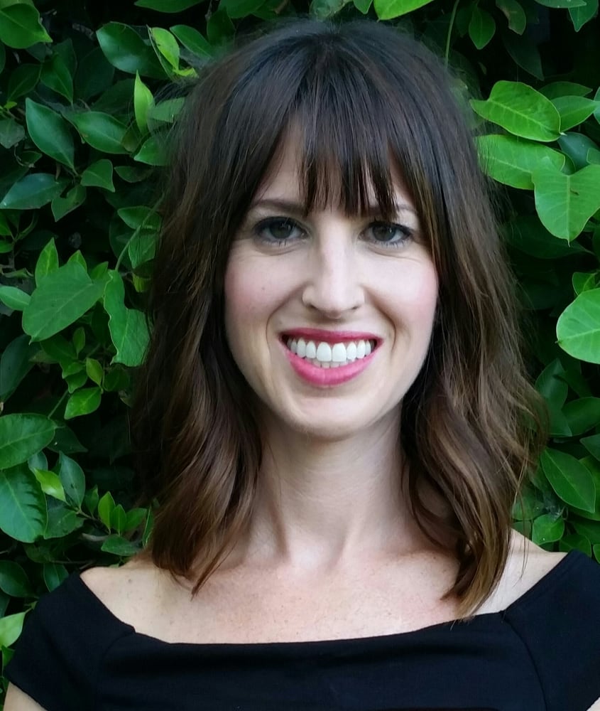 LAUREN SINGER - 5820 Wilshire Blvd, Los Angeles, California ...