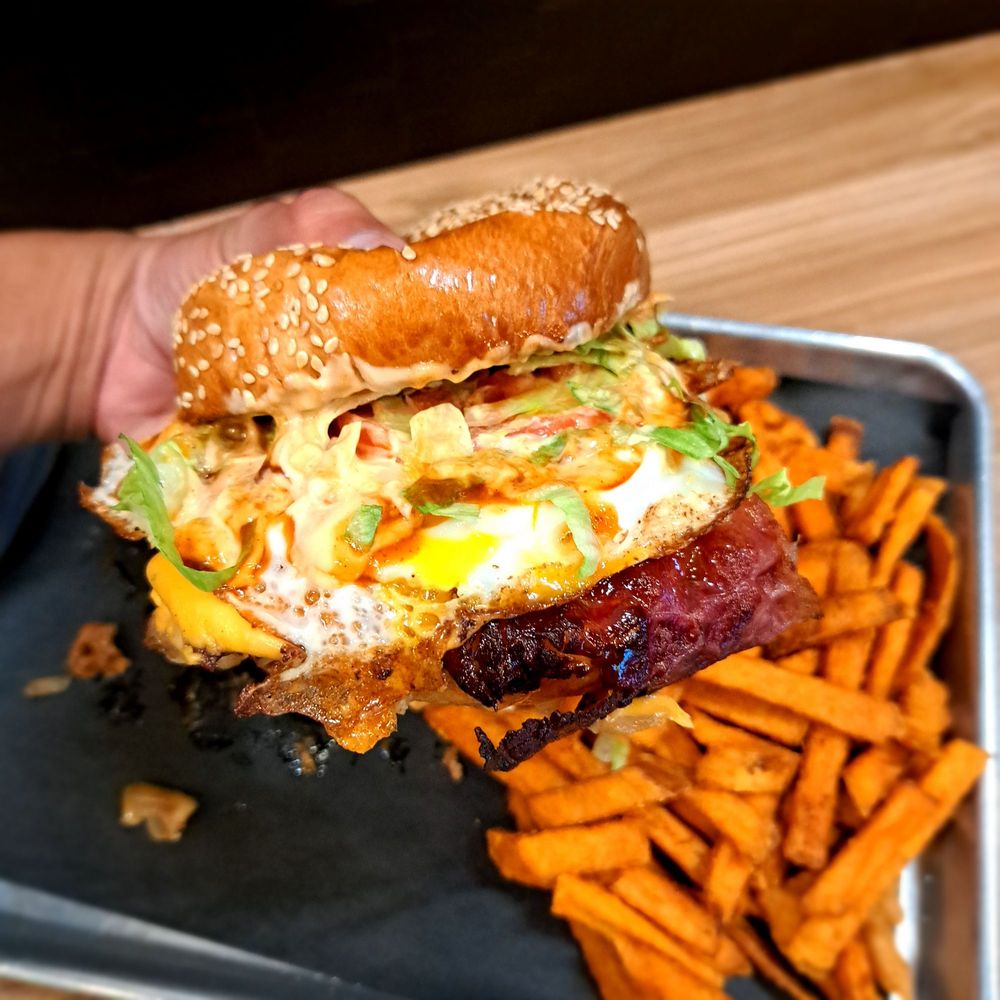 BURGER FACTORY - Updated December 2025 - 120-10 Disera Drive, Thornhill ...