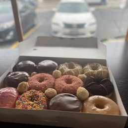 GLAZE’N DAZE DONUTS - Updated October 2025 - 281 Photos & 181 Reviews - 39 Greenville Ave ...