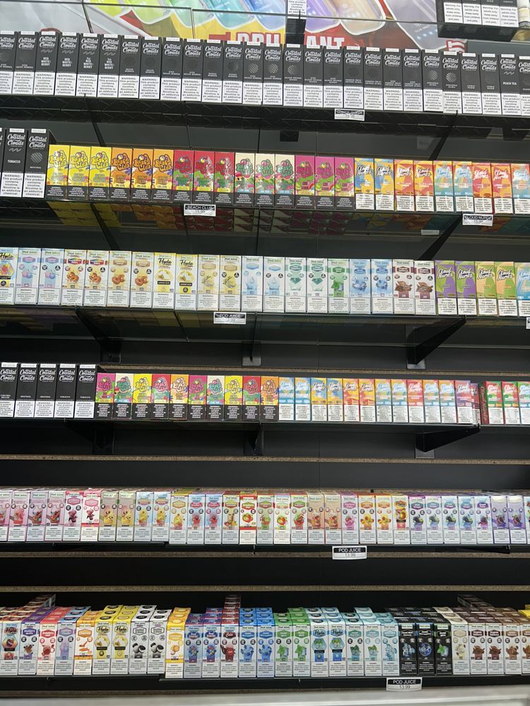 BLUE DREAM VAPE & TOBACCO - Updated January 2026 - 621 N Lake St ...