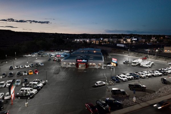 AUTOMAX TRUCK & CAR CENTER - Updated August 2025 - 42 Photos & 18 ...