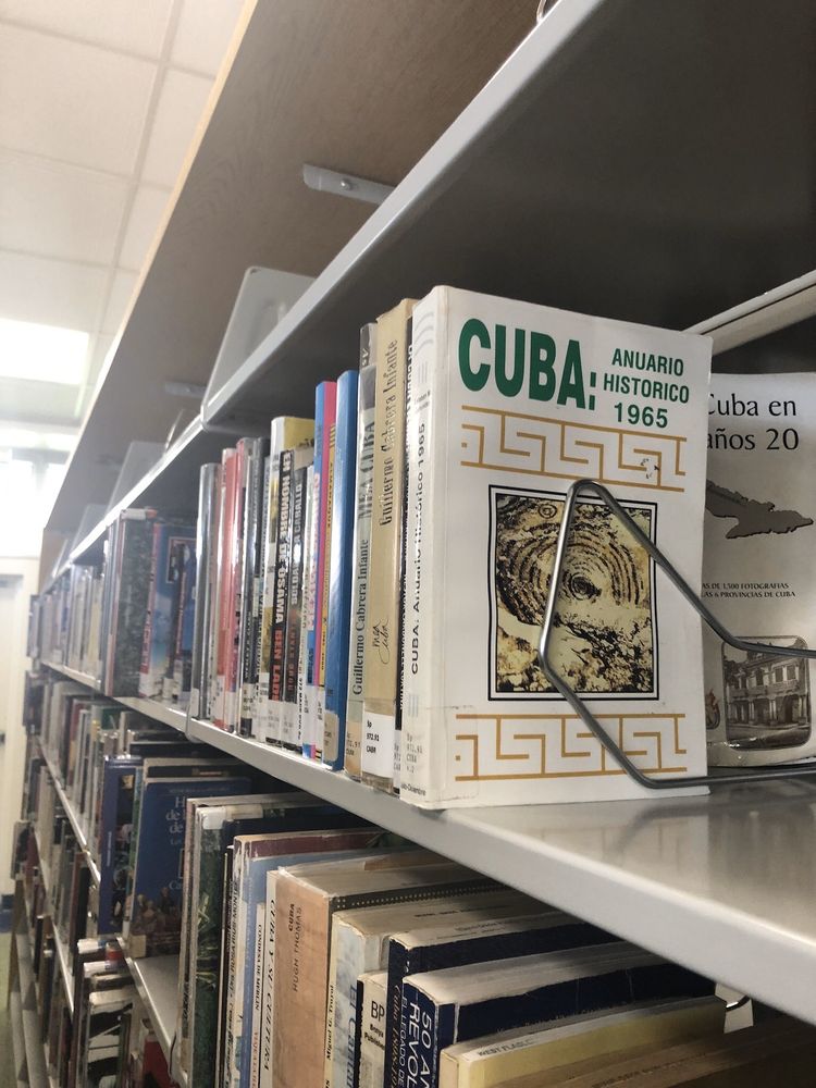 MIAMI-DADE PUBLIC LIBRARY SYSTEM - WEST FLAGLER BRANCH - 11 Photos ...