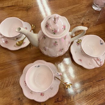 PINKY’S UP AFTERNOON TEA - Updated December 2025 - 77 Photos & 22 ...
