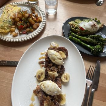 PAROS - Updated December 2024 - 75 Photos & 34 Reviews - 211 W Broadway ...