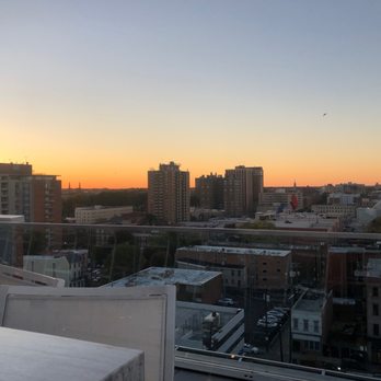 Q ROOFTOP BAR - Updated December 2025 - 44 Photos & 24 Reviews - 201 W ...