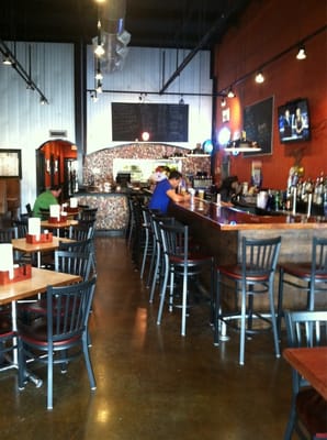 THE RISING CRUST PIZZA AND HOPS - Updated December 2025 - 19 Photos ...
